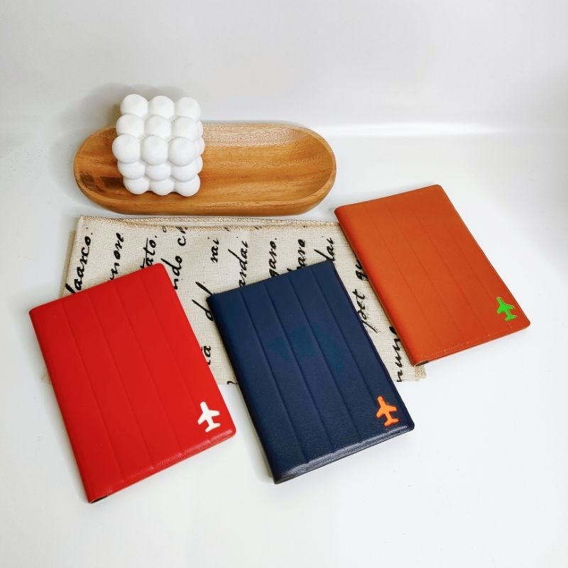Jual passport cover (trans studio) | Shopee Indonesia