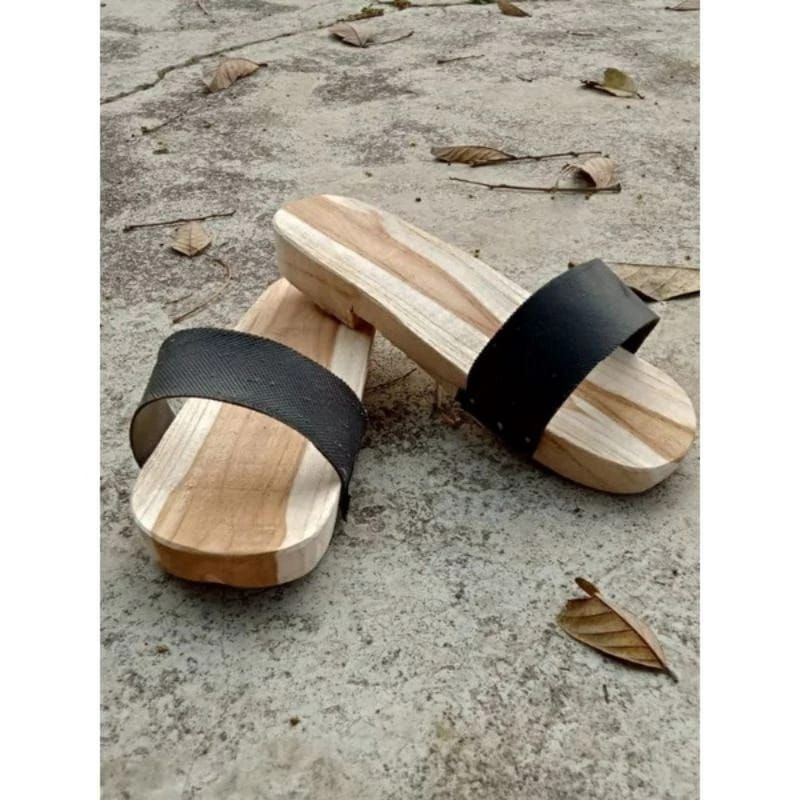 Jual Sandal Bakiak gapyak Teklek klompen terompah kayu tradisional ...