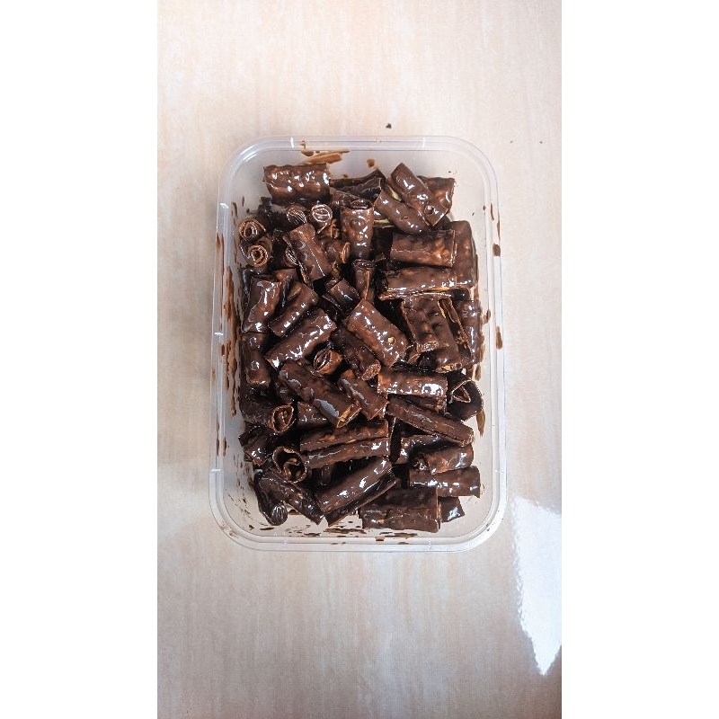 Jual PANGSIT COKLAT LUMER KEMASAN KOTAK | Shopee Indonesia