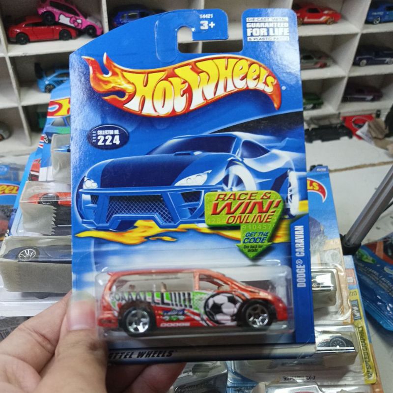 Jual hot wheels dodge caravan oren bluecard (mirip inova) | Shopee ...
