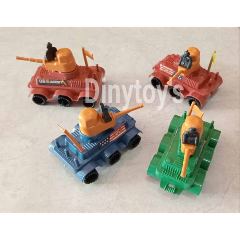Jual 12 PCS MOBIL TANK BENDERA / MAINAN MOBIL TANK BAJA MAINAN ANAK ...
