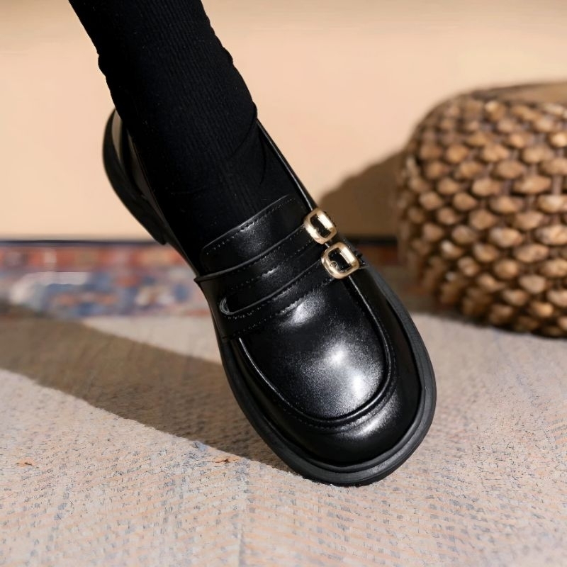 Jual Sepatu Oxford Wanita Gesper Slip On Terbaru Ootd Remaja Kekinian ...