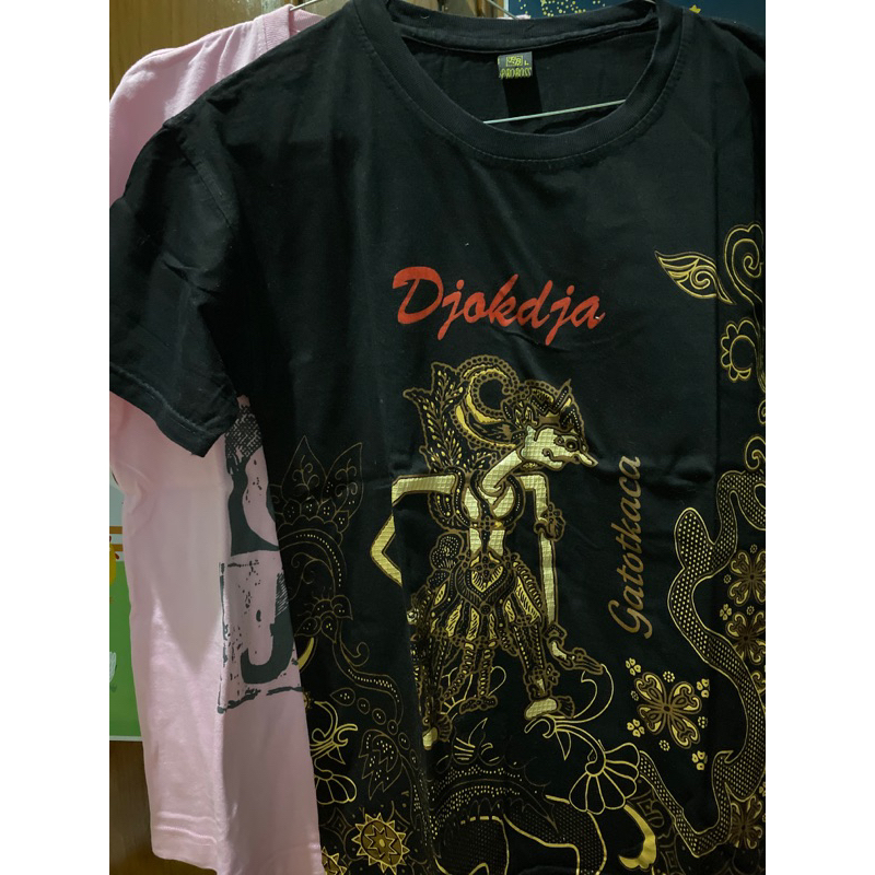 Jual Kaos unisex kaos hitam jogja baru gambar wayang kaos jogja dagadu ... Jual Kaos unisex kaos hitam jogja baru gambar wayang kaos jogja dagadu ...