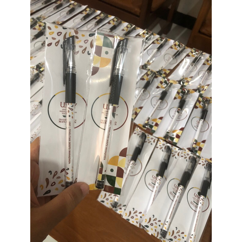 Jual pena pulpen/ bolpen custom /bolpoint souvenir wedding/pena seminar ...