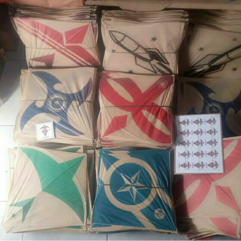 Jual (PAKET 50PCS) Layang SABLON SUKABUMI Layangan Kertas Tisu Aduan ...