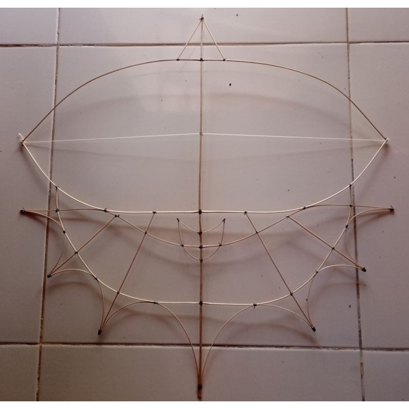 Jual SUDAH DI RANGKAI Kerangka Layangan Gapangan Ekor Kelelawar 70cm ...