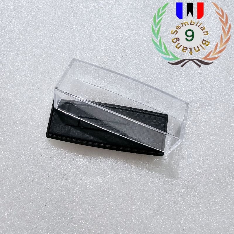 Jual Tempat Jepit Dasi Box Dasi Mika Akrilik | Shopee Indonesia