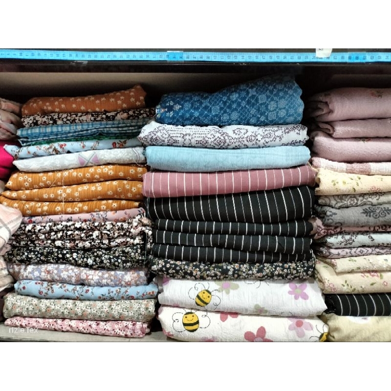 Jual KAIN KILOAN ANEKA MOTIF PER SETENGAH KILO | Shopee Indonesia