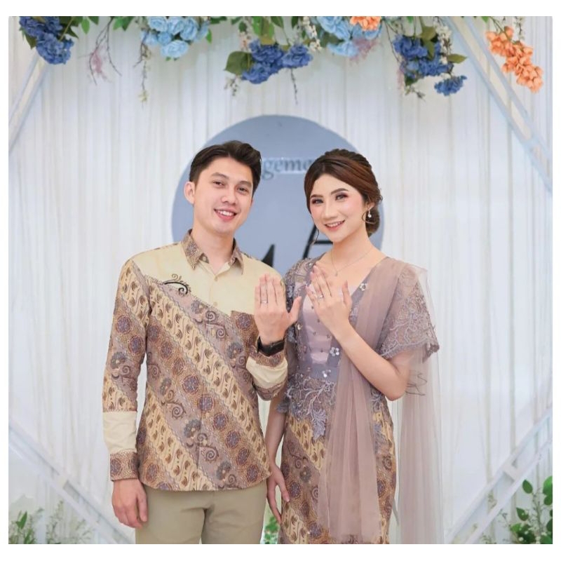 Jual Kebaya Batik Tulis kombinas polos Brukat Modern Couple Tunangan ...