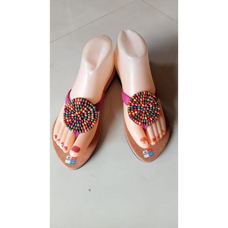 Jual sendal etnik bali/sendal Monte/sendal unik/sendal bohemian/oleh2 ...
