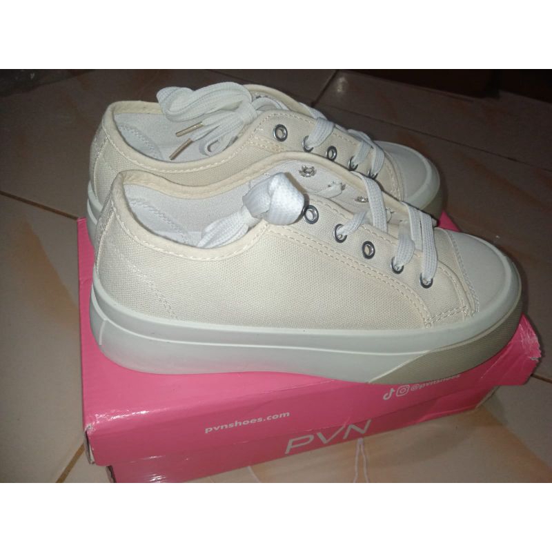 Jual Sepatu PVN Taeyong (baru, belum pernah pakai) | Shopee Indonesia