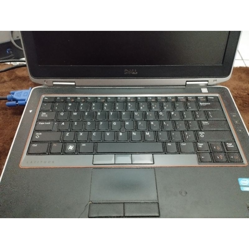 Jual Laptop Dell Latitude e6320 i5-2540 | Shopee Indonesia