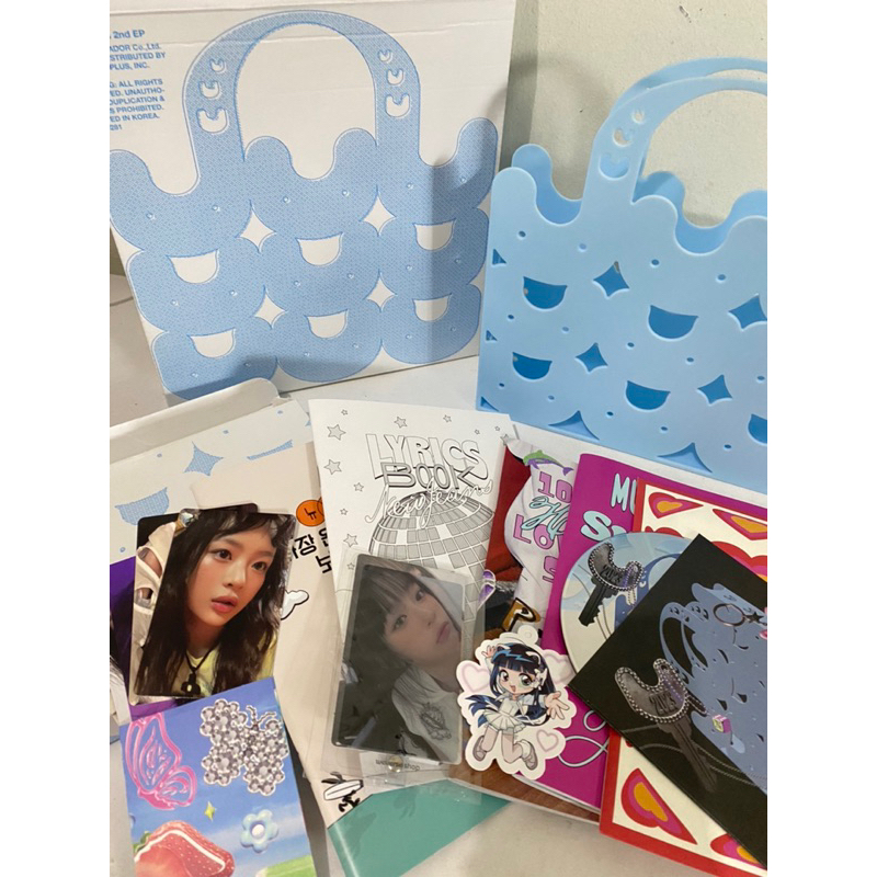 Jual NewJeans GET UP official album (unseald) | Shopee Indonesia