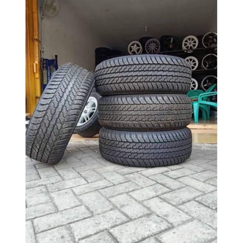 Jual Bann Mobil Ring 18 Yokohama Uk 285/60 Copotan Second Seperti Baru Tubles Siap Pakai ...