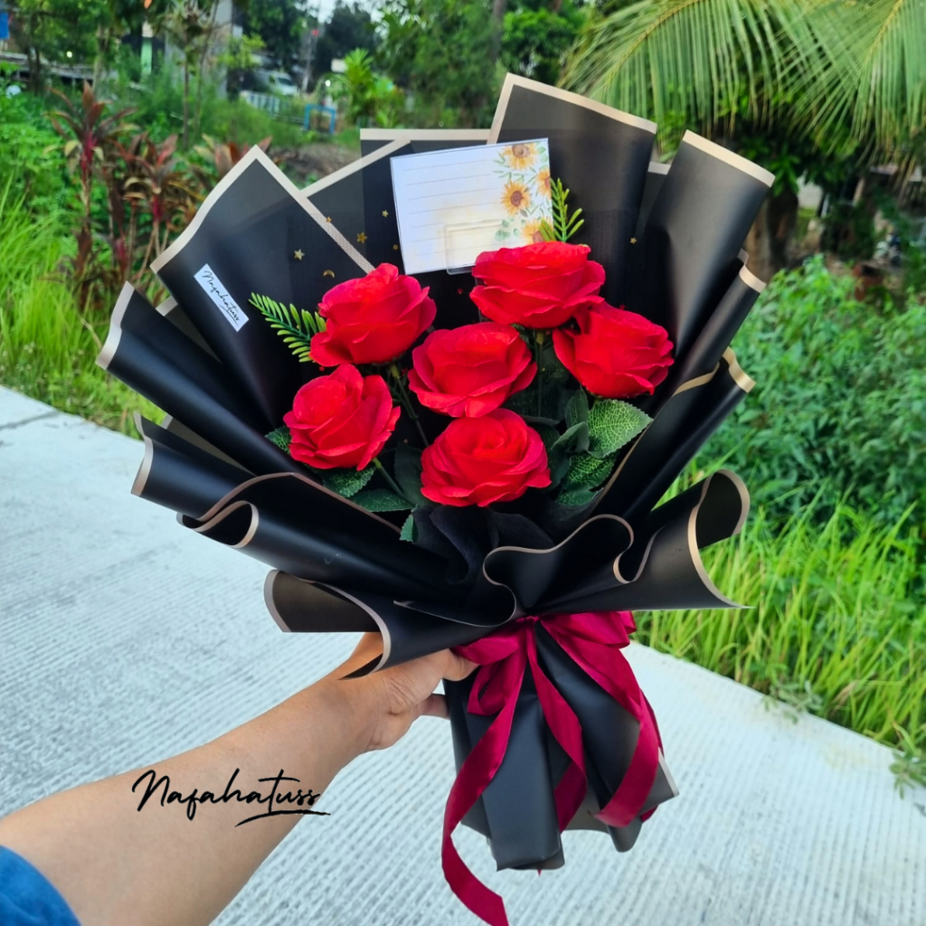 Jual Buket Bunga KINAN artificial Bunga mawar Wisuda Nikahan Ulang ...