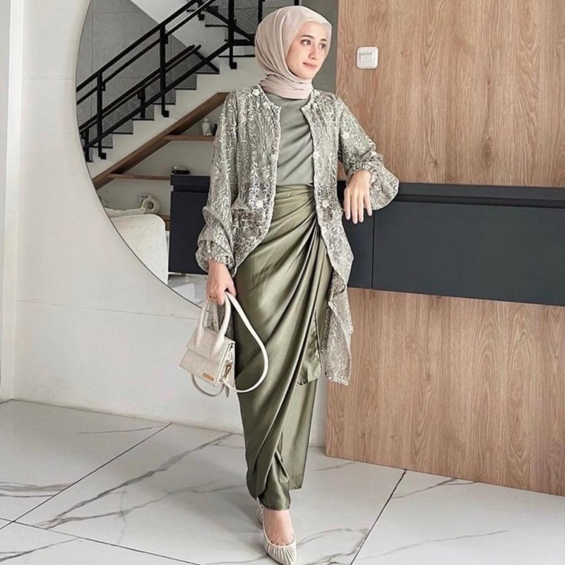 Jual [BARU] Rok Satin lilit polos // Rok Lilit Kain // Bawahan Satin ...