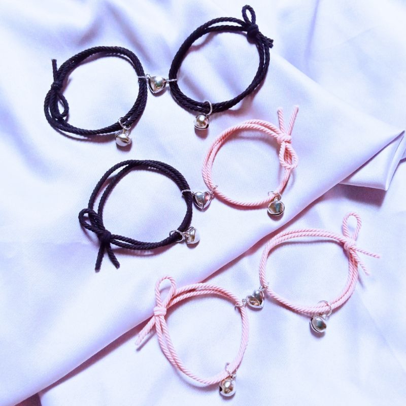 Jual ( diolyn.id ) Gelang COUPLE MAGNET LOVE + LONCENG tali karet ulir ...