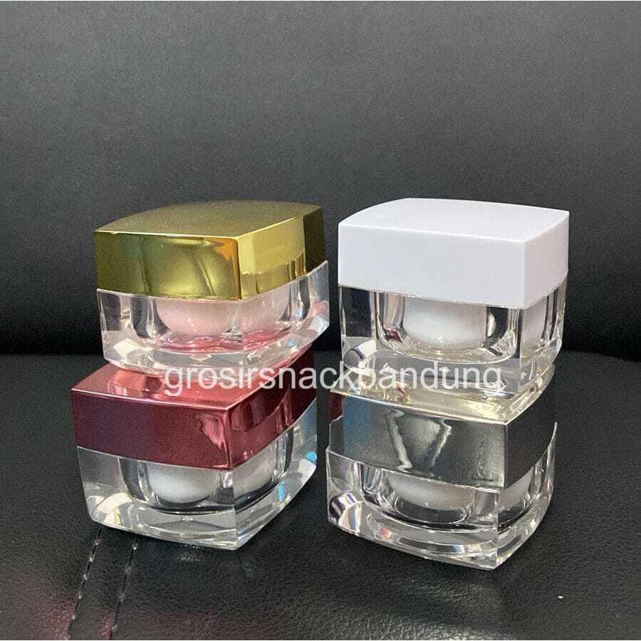 Jual POT CREAM AKRILIK KOTAK 10GR / AKRILIK SQUARE JAR SILVER GOLD 10GR ...