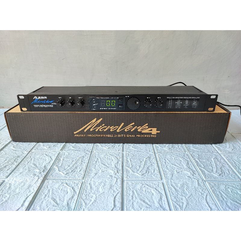 Jual Efek Mic Reverb Microverb4 Microverb 4 Taiwan Kupingan Besi Grade ...