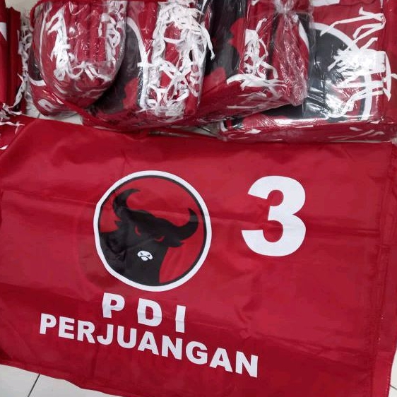 Jual bendera/ atribut partai PDIP ukuran 2x3 meter | Shopee Indonesia