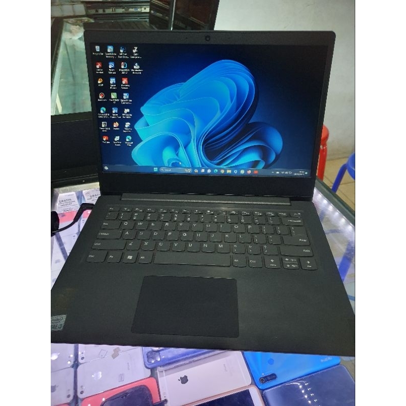 Jual LAPTOP LENOVO V14 IIL INTEL CORE i3-1005G1, GEN 10Th, RAM 4/ 1Tb, SSD 128GB, UHD Graphics ...