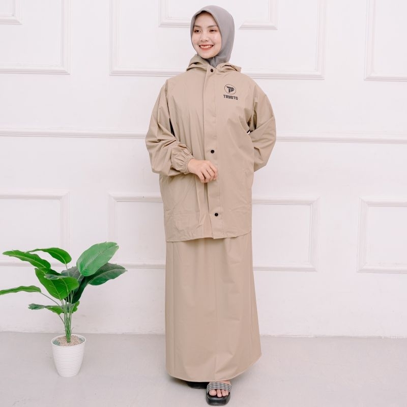 Jual Jas Hujan Raincoat Setelan Pria Wanita Dewasa Bahan Kuat Tebal Elastis Anti Rembes Original ...