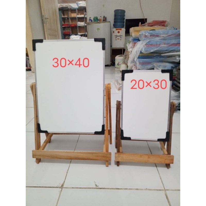 Jual PAPAN TULIS WHITEBOARD PLUS KAKI KAYU JATI MINI 20×30 NON LACI ...