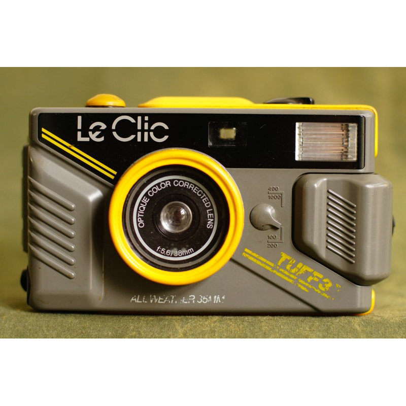 Jual Le Clic Tuff 35 All Weather Film Analog Camera | Shopee Indonesia