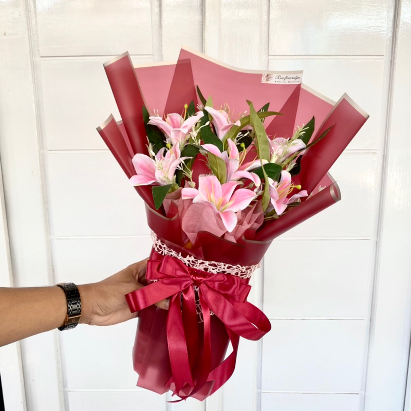 Jual BUCKET BUNGA FULL LILY/FREE KARTU UCAPAN/FREE PLASTIK/BUCKET BUNGA ...