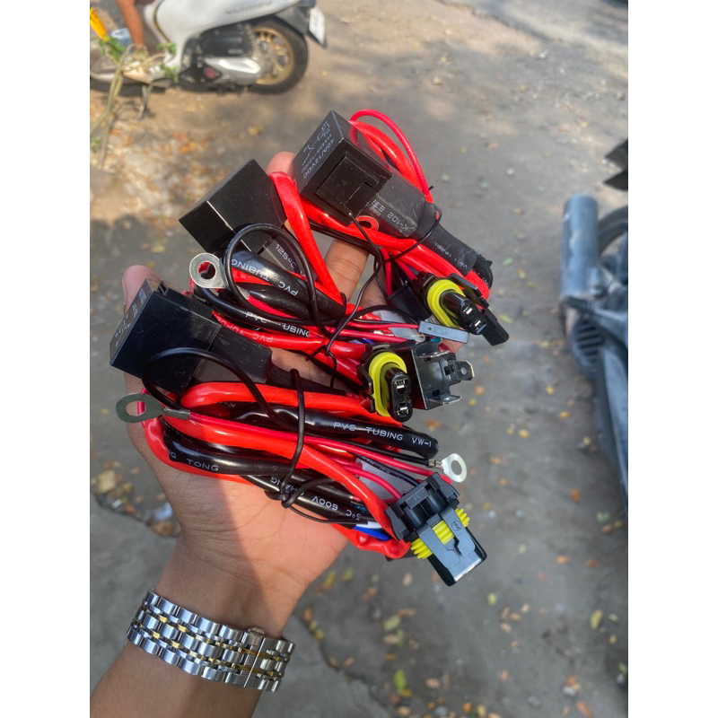 Jual KABEL SOKET RELAY BILED H4 | Shopee Indonesia