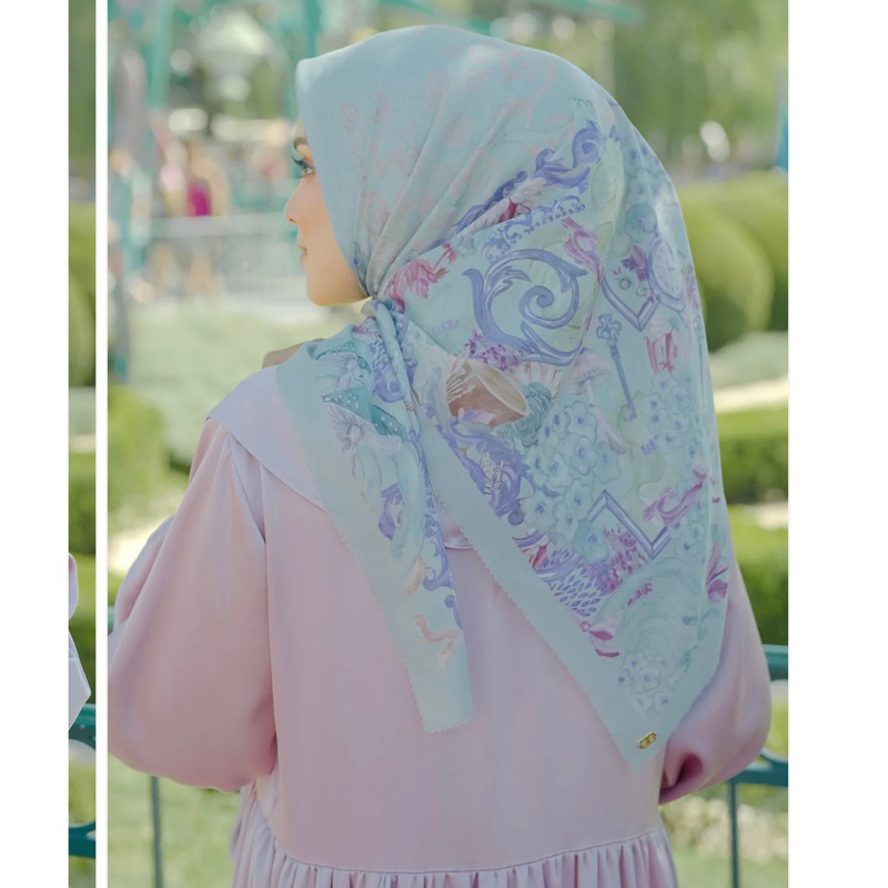 Jual BUTTONSCARVES The Wonderland Voile Square - Mint | Shopee Indonesia