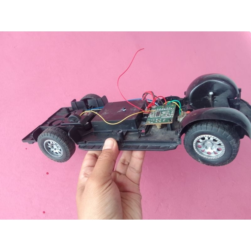 Jual Mobil Rc Qd sasis sedan 1/12 plus pcb nempel | Shopee Indonesia