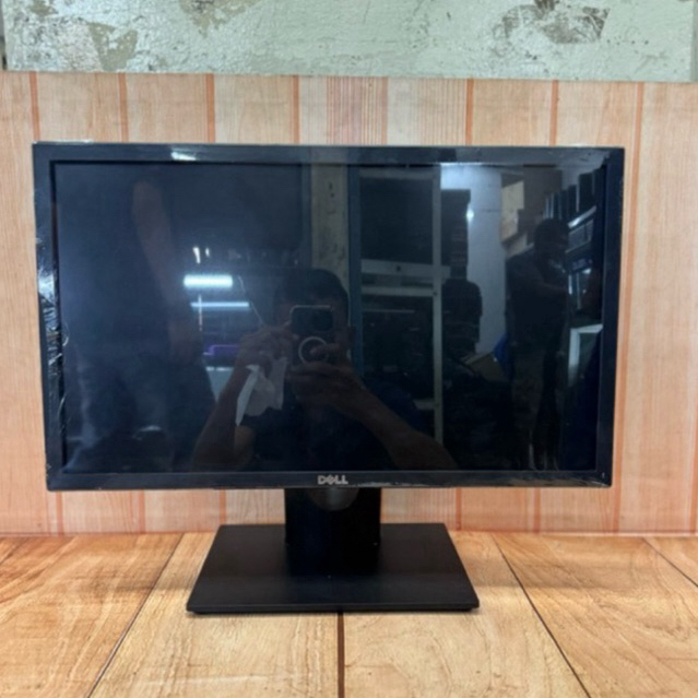 Jual LAYAR MONITOR LED DELL 22 INCH MULUS | Shopee Indonesia