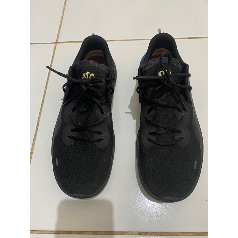 Jual sepatu bekas nike flex run 2021 | Shopee Indonesia