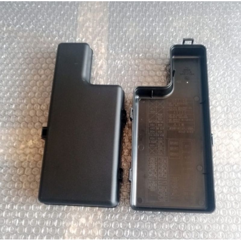 Jual Tutup Box Sekring Cover Box Sekring Innova 2005-2015 Original ...