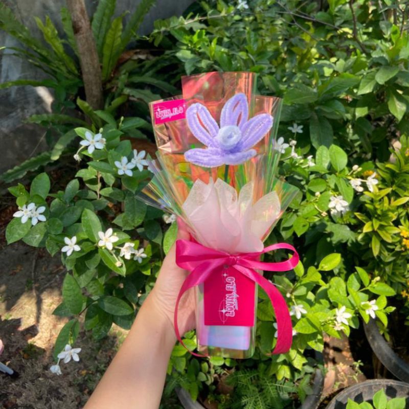 Jual Buket Wisuda Bunga Kawat Bulu Buket Pipe Cleaner Flowers | lovin.flo | Shopee Indonesia