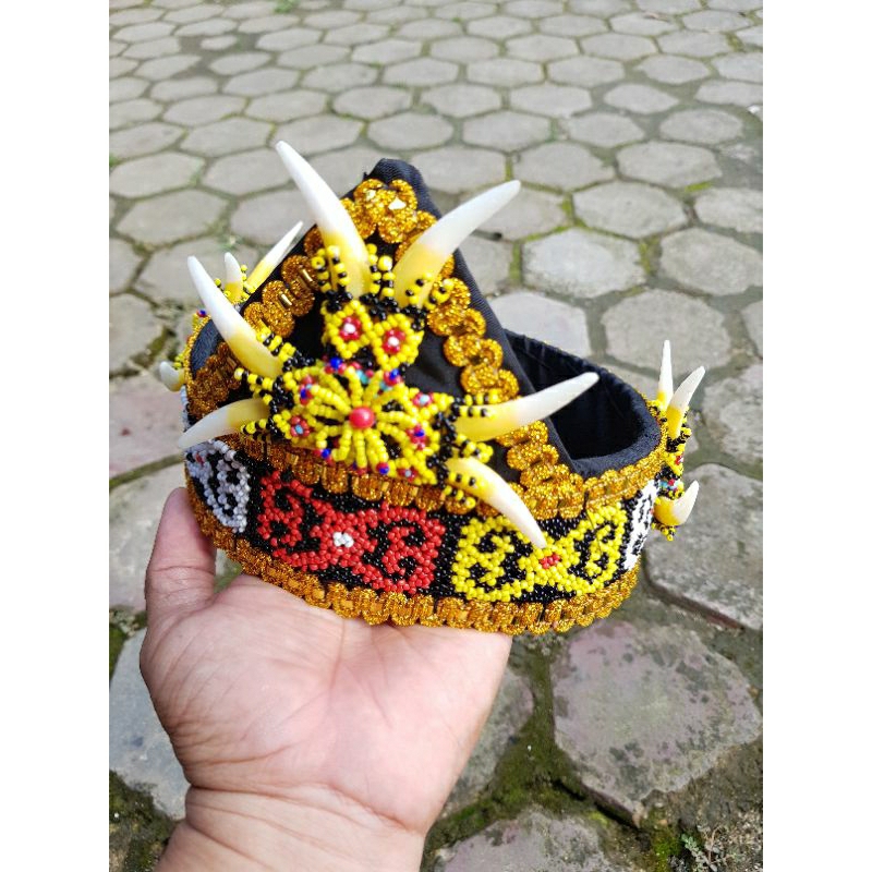Jual TOPI MANIK TARING TIGA/MAHKOTA MANIK KHAS KALIMANTAN | Shopee ...