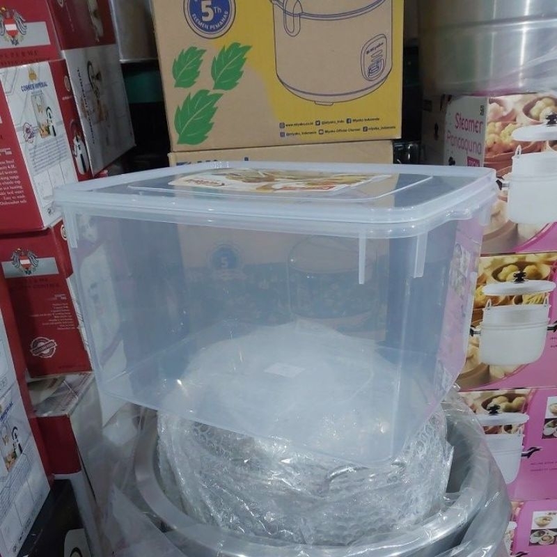 Jual Basic Home Member Lion Star Box Kotak Penyimpanan Tempat Kue Donat 3 - 4 - 5 - 6 - 8 - 11 ...