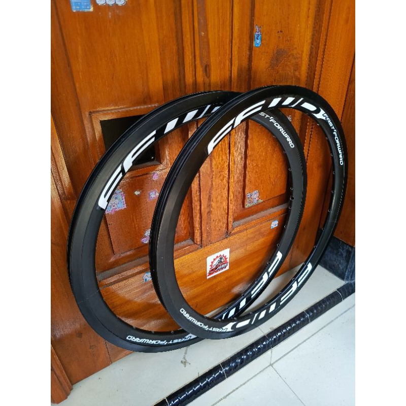 Jual RIMS / RIM / VELG 20 INCH 28H | Shopee Indonesia