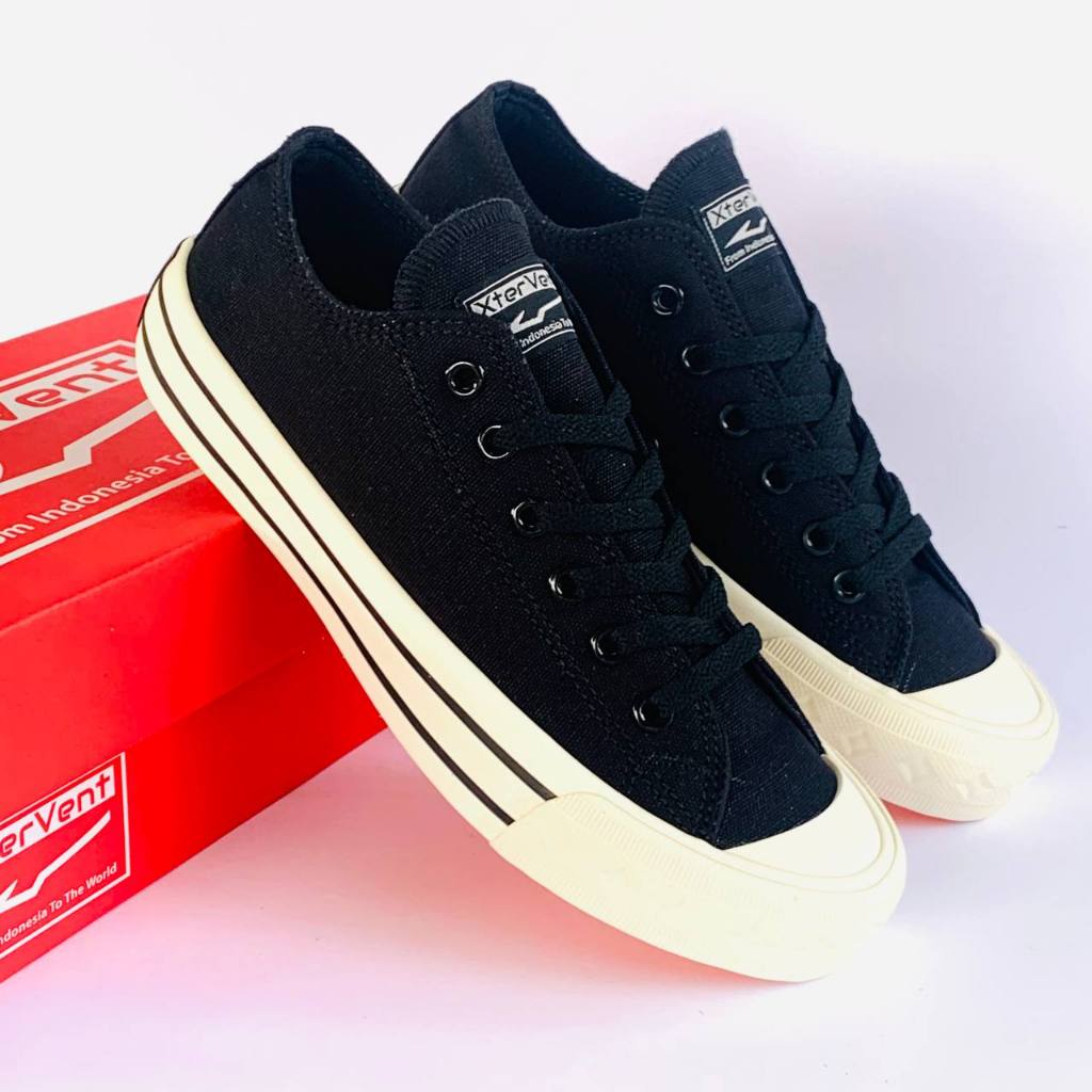 Jual Sepatu Pria Casual Sneakers High Play Star Full Black White Polos ...