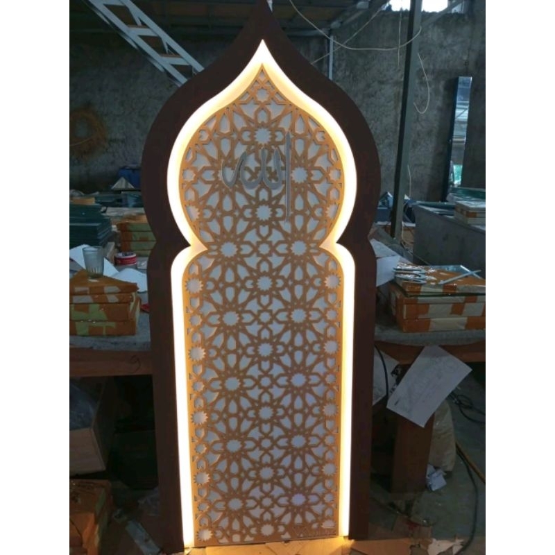 Jual Dekorasi mushola rumah/partisi mushola rumah/petunjuk kiblat/arah ...
