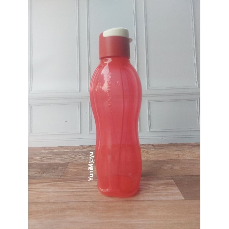 Jual Tupperware eco botol flip 750 ml MERAH | Shopee Indonesia
