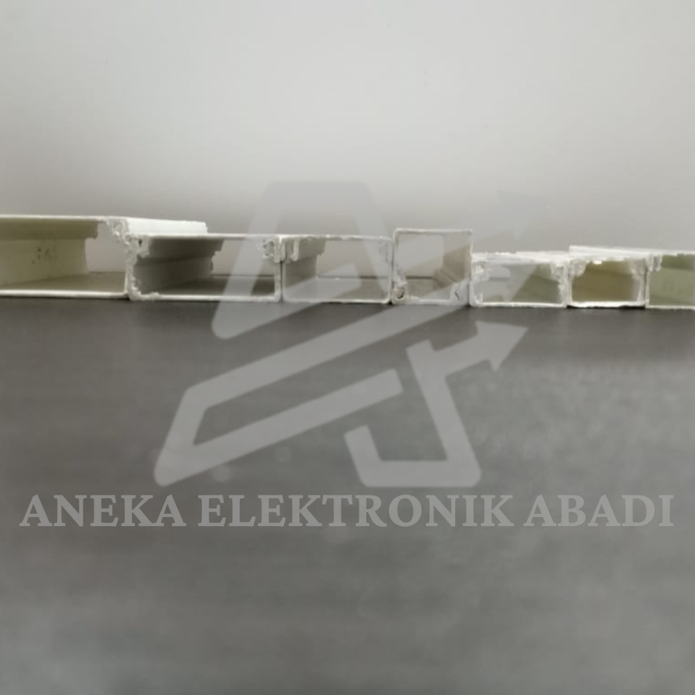 Jual PVC Cable Trunking ISA TF Double Tape 2 Meter | Shopee Indonesia