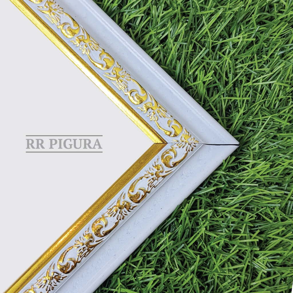 Jual RR Pigura Pigura 5R (plus kaca) Bingkai Foto Aesthetic Polos Emas ...