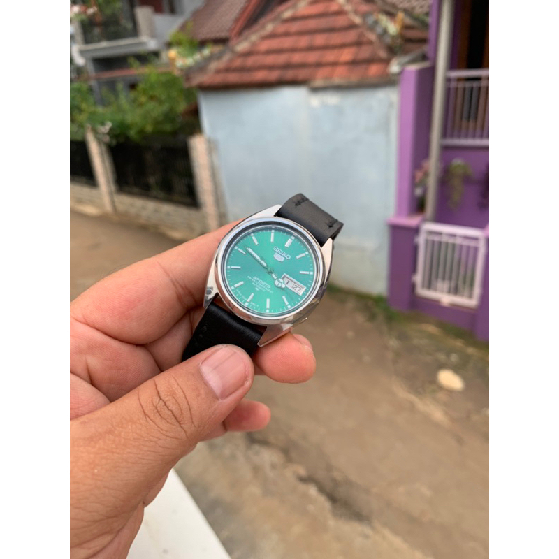 Jual Jam tangan original Seiko 7009 dial hijau sport jarum elegan ...
