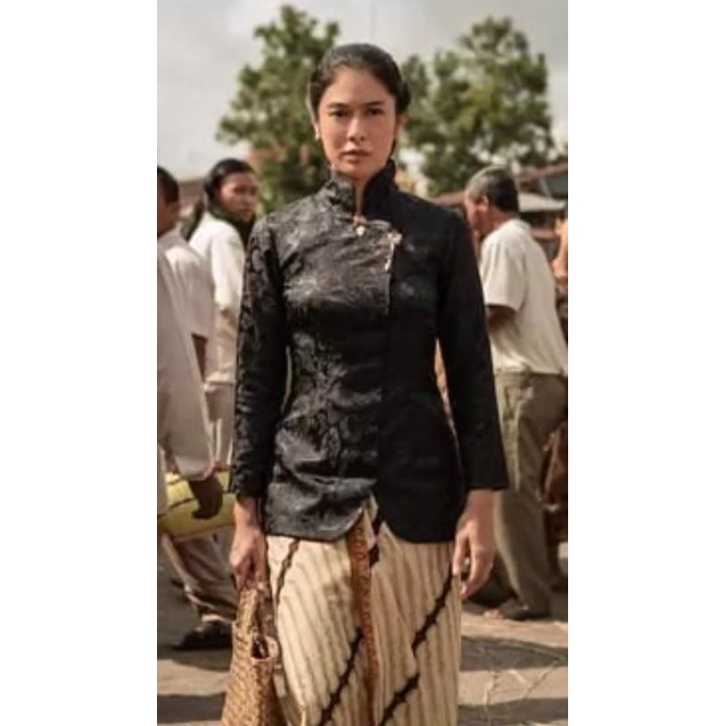 Jual KEBAYA JANGGAN GADIS KRETEK DIAN SASTRO JENG YAH | Shopee Indonesia