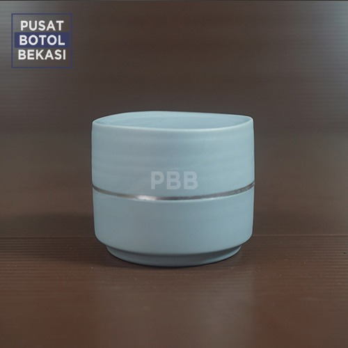 Jual Pot Cream Sakura 12,5 gr Abu Abu Full | Shopee Indonesia