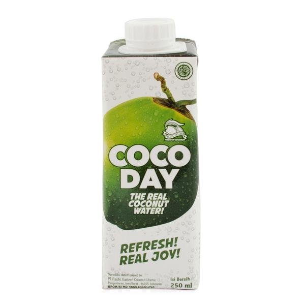 Jual Minuman Coco Day Coconut Water 250 ml | Shopee Indonesia