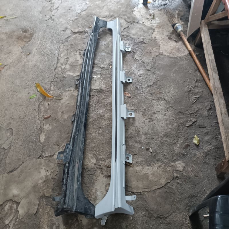 Jual lisplang bodykit samping yaris joker 2018 sampai 2021 original ...