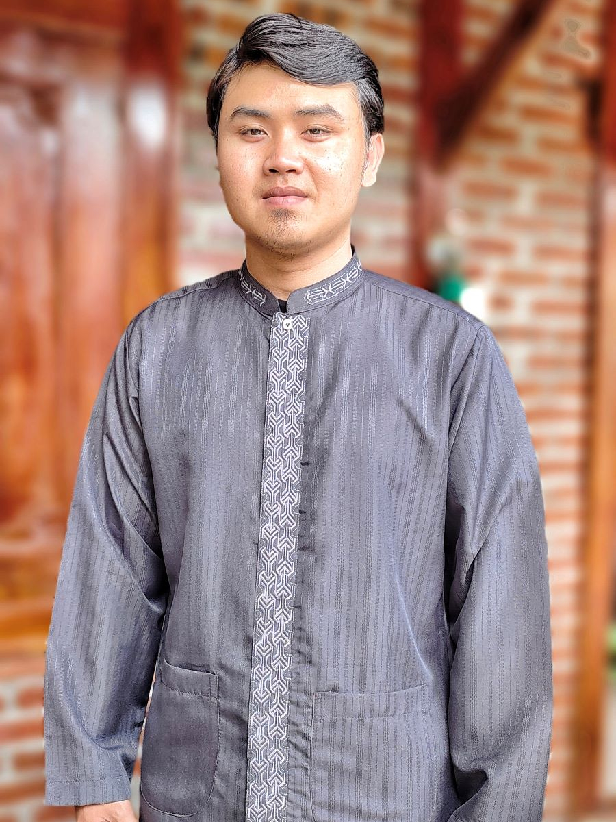Jual Moerba Baju Koko Pria Muslim Bordir Lengan Panjang Abu-abu (BONUS ... Jual Moerba Baju Koko Pria Muslim Bordir Lengan Panjang Abu-abu (BONUS ...